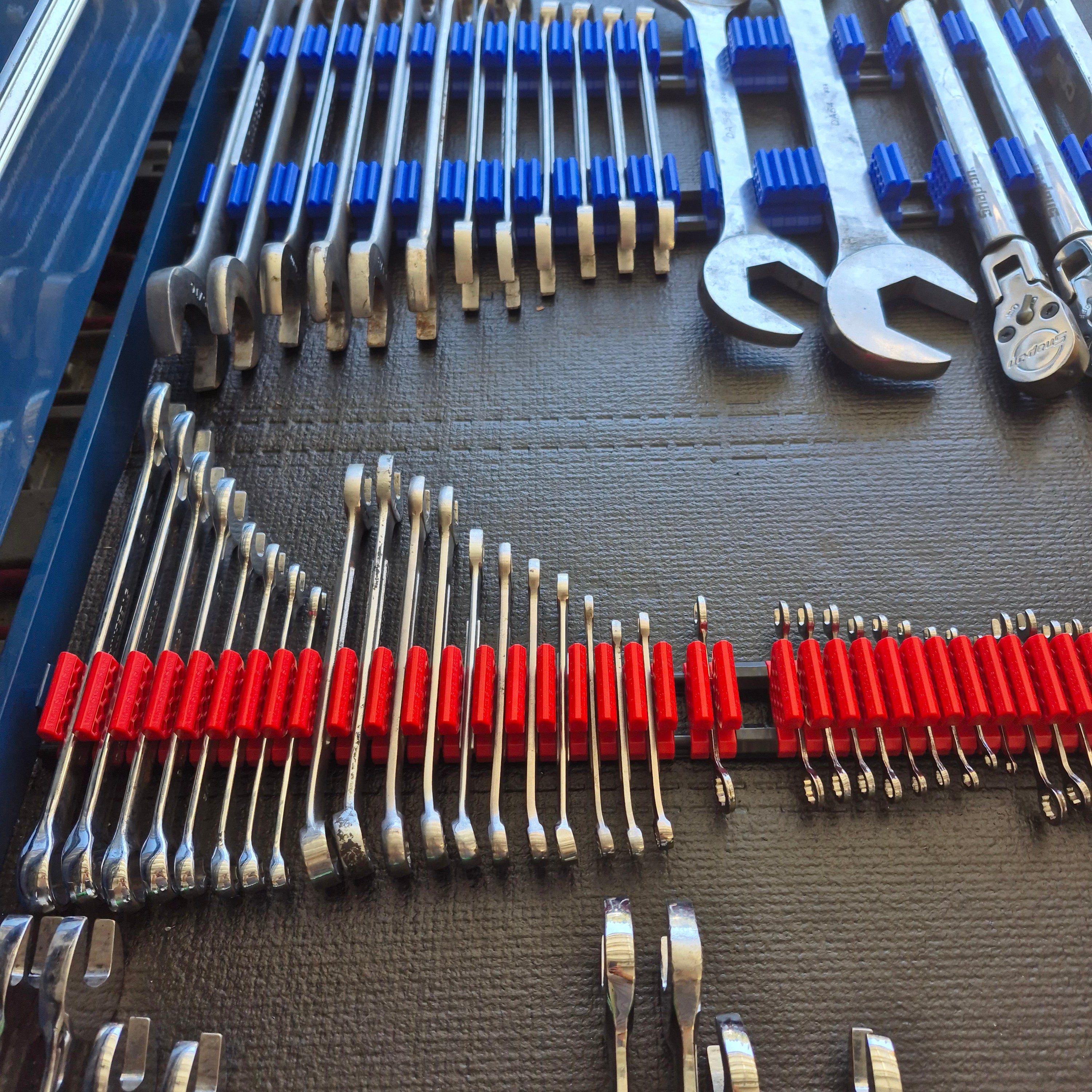 Alien Space Saver: Premium Tool Organizers Made in the USA