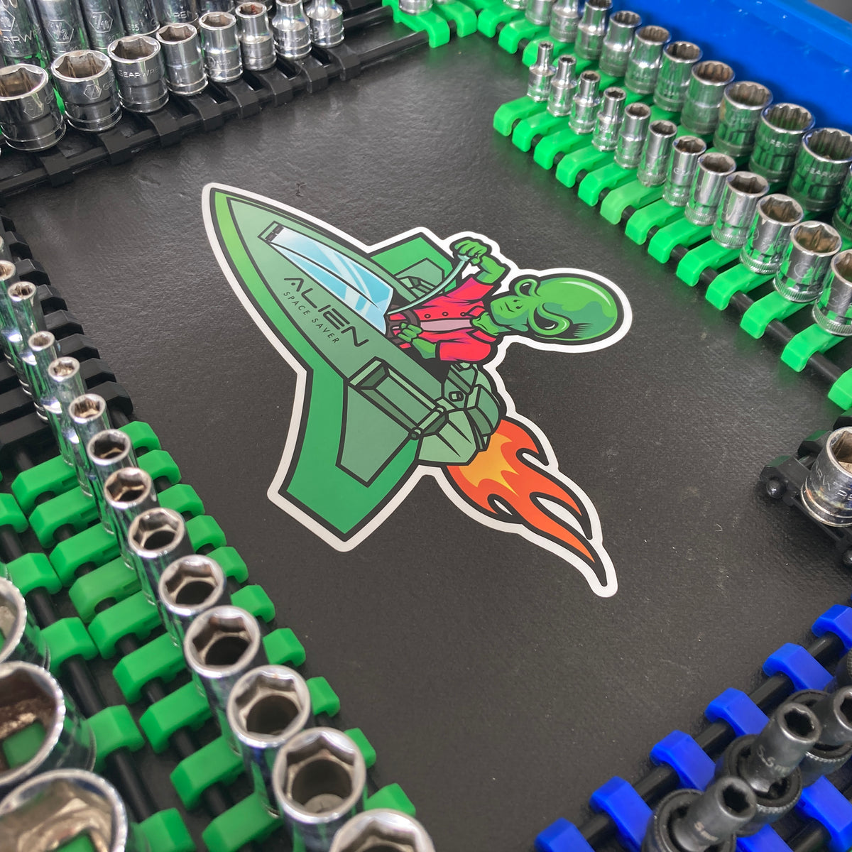 1/4 Drive Socket Organizer Set (Holds 30 Sockets) – Alien Space Saver