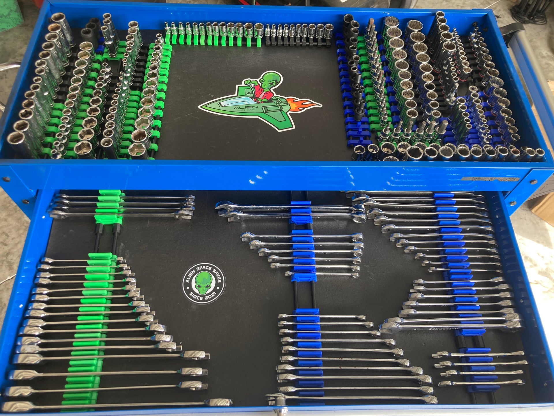 Alien Space Saver: Premium Tool Organizers Made in the USA